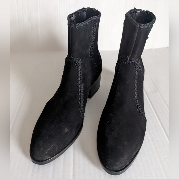 Chelsea & Violet | Shoes | Chelsea Violet Black Suede Embroidered Ankle ...